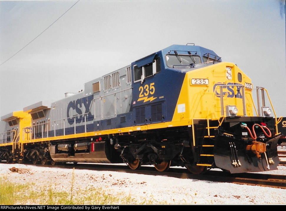 CSX 235